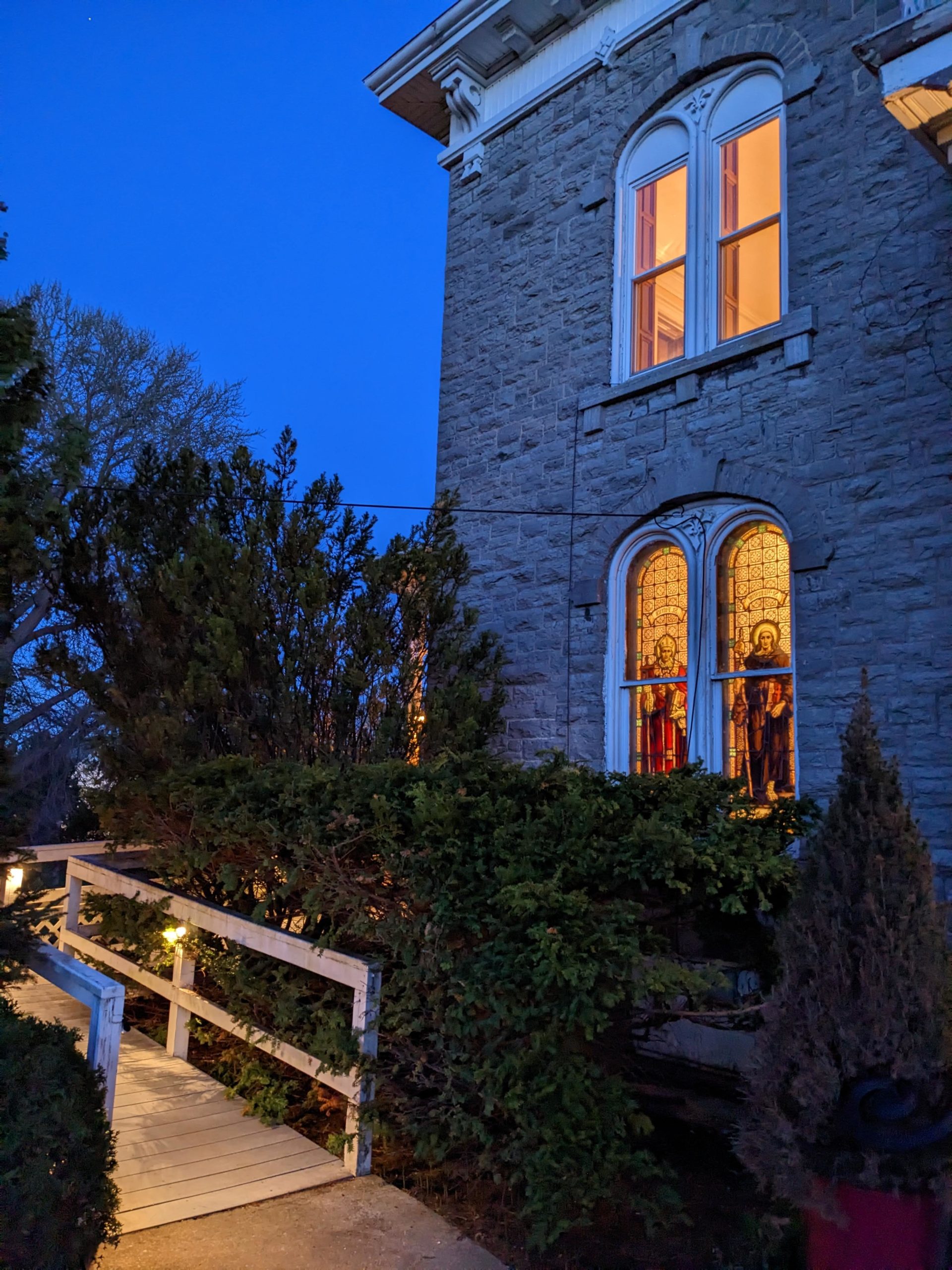 Exploring the Hartwell Mansion – Matthew Furman On-Line